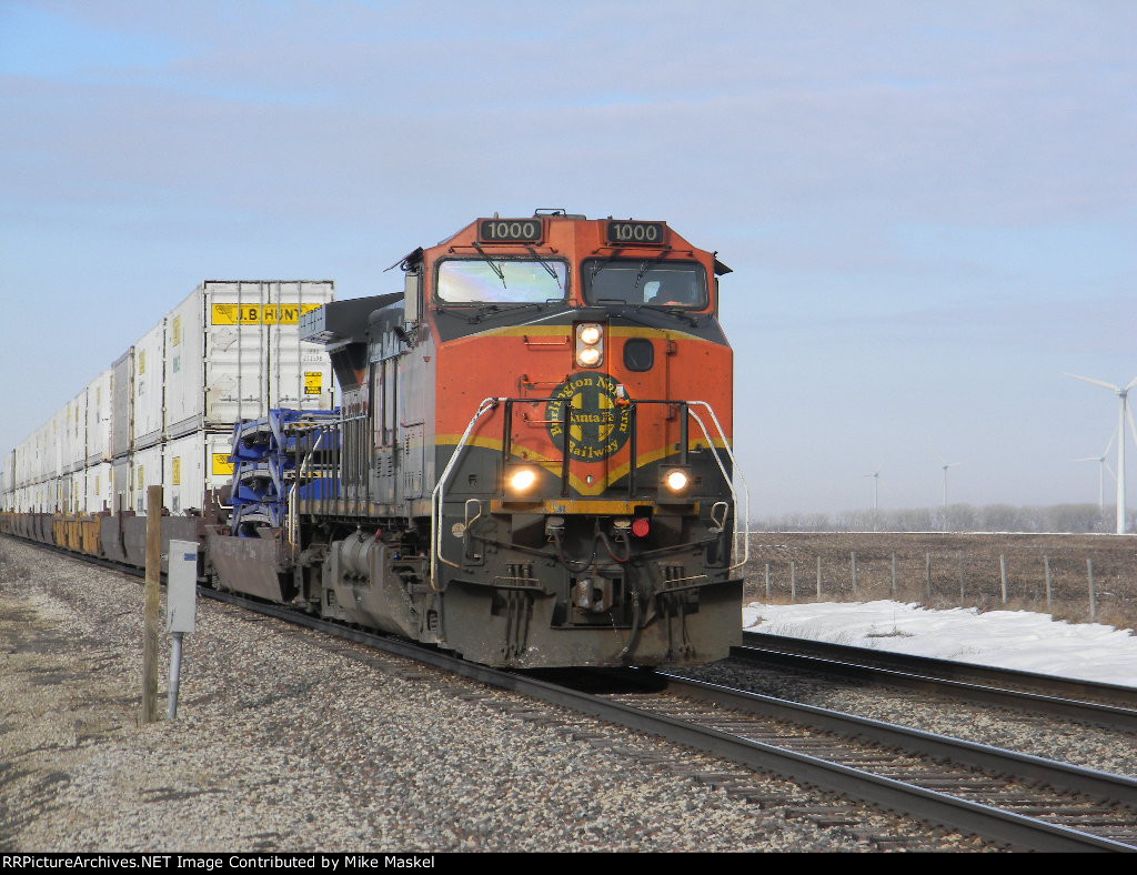 BNSF 1000